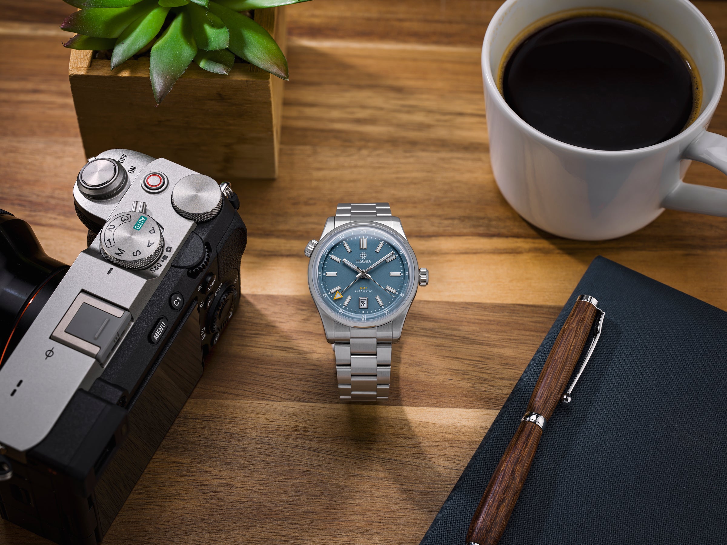 TRASKA Watches｜Vintage-Inspired Mechanical Sport Watches